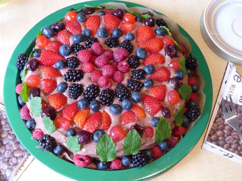 Vegan Mango Berry Ice Cream Cake Recipe - Michelle Valentine - Love Eat ...