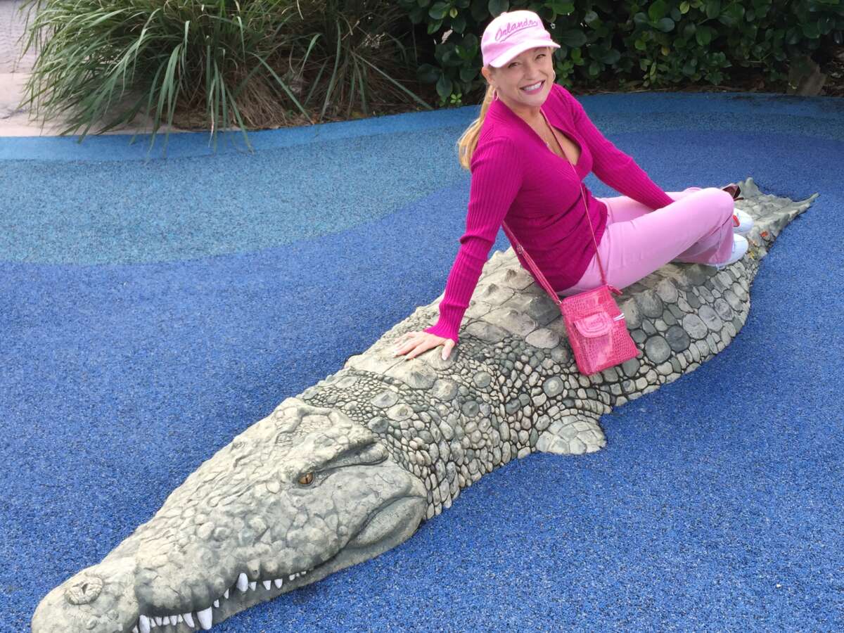 5 Great Places in Florida to Get Up Close and Personal with Alligators ...